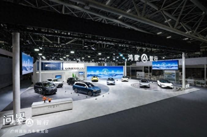 华为鸿蒙智行广州车展首次亮相，携问界M9、智界S7等重磅车型参展 - 雷科技