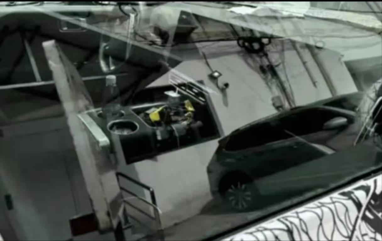 问界M7对手反击，理想L6即将发布 - 雷科技