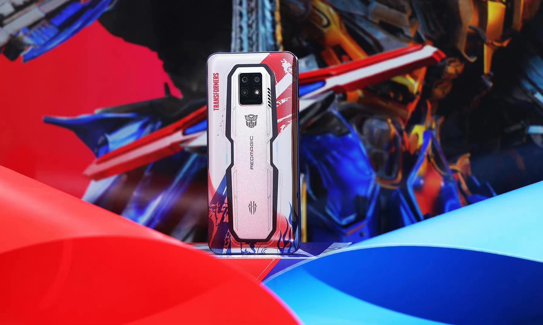 28G内存！骁龙8Gen2游戏旗舰机曝光：性能力压苹果不是梦 - 雷科技