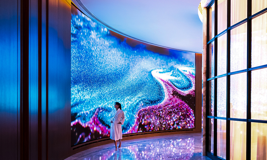 太奢靡！迪拜酒店装146吋三星巨屏：MicroLED技术瞩目 - 雷科技