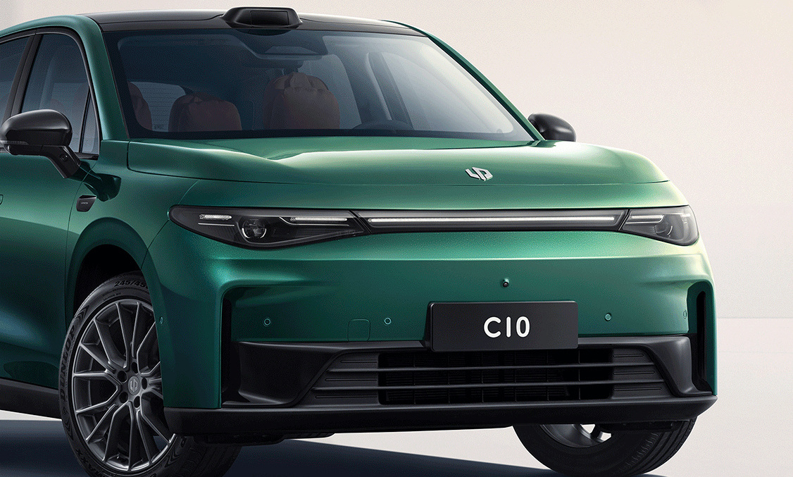 价格只要理想SUV一半！零跑C10开启预售，15.18万元起 - 雷科技