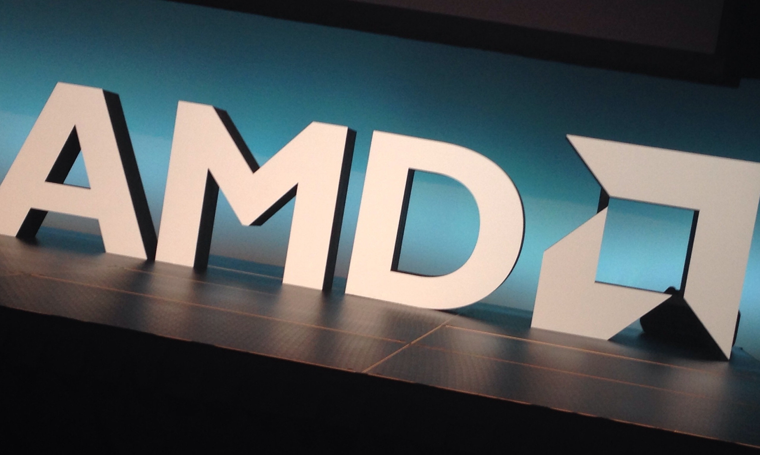 AMD YES！四代/五代锐龙双双曝光，性能依旧比英特尔强？ - 雷科技