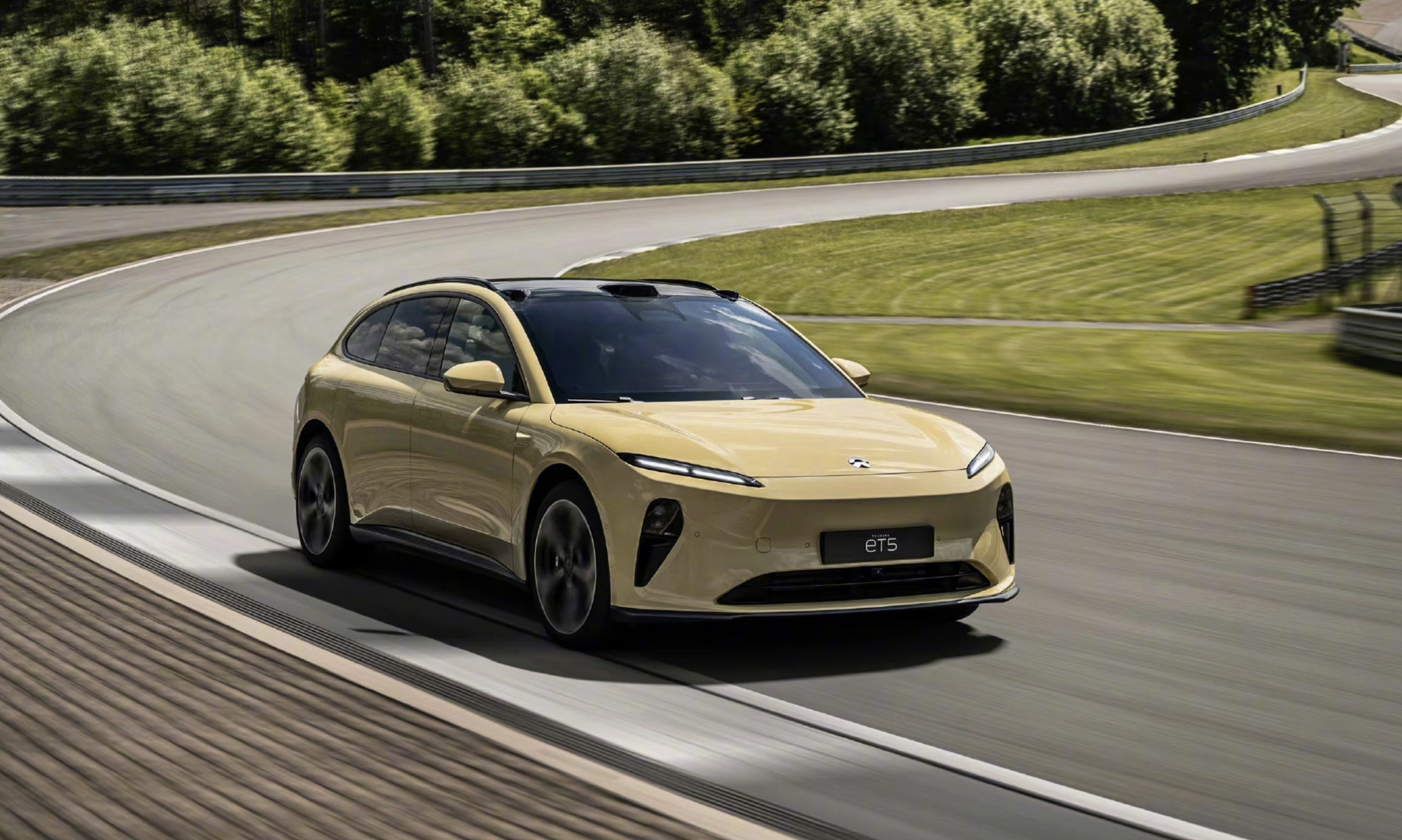 发布在即的蔚来ET5旅行版，救不了小众的旅行车市场 - 雷科技