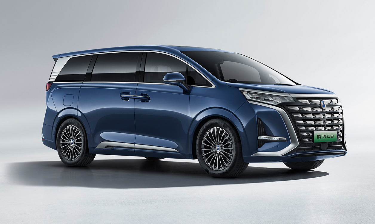 预售2月订单破3万！比亚迪首款高端MPV卖爆了：创国产新记录 - 雷科技