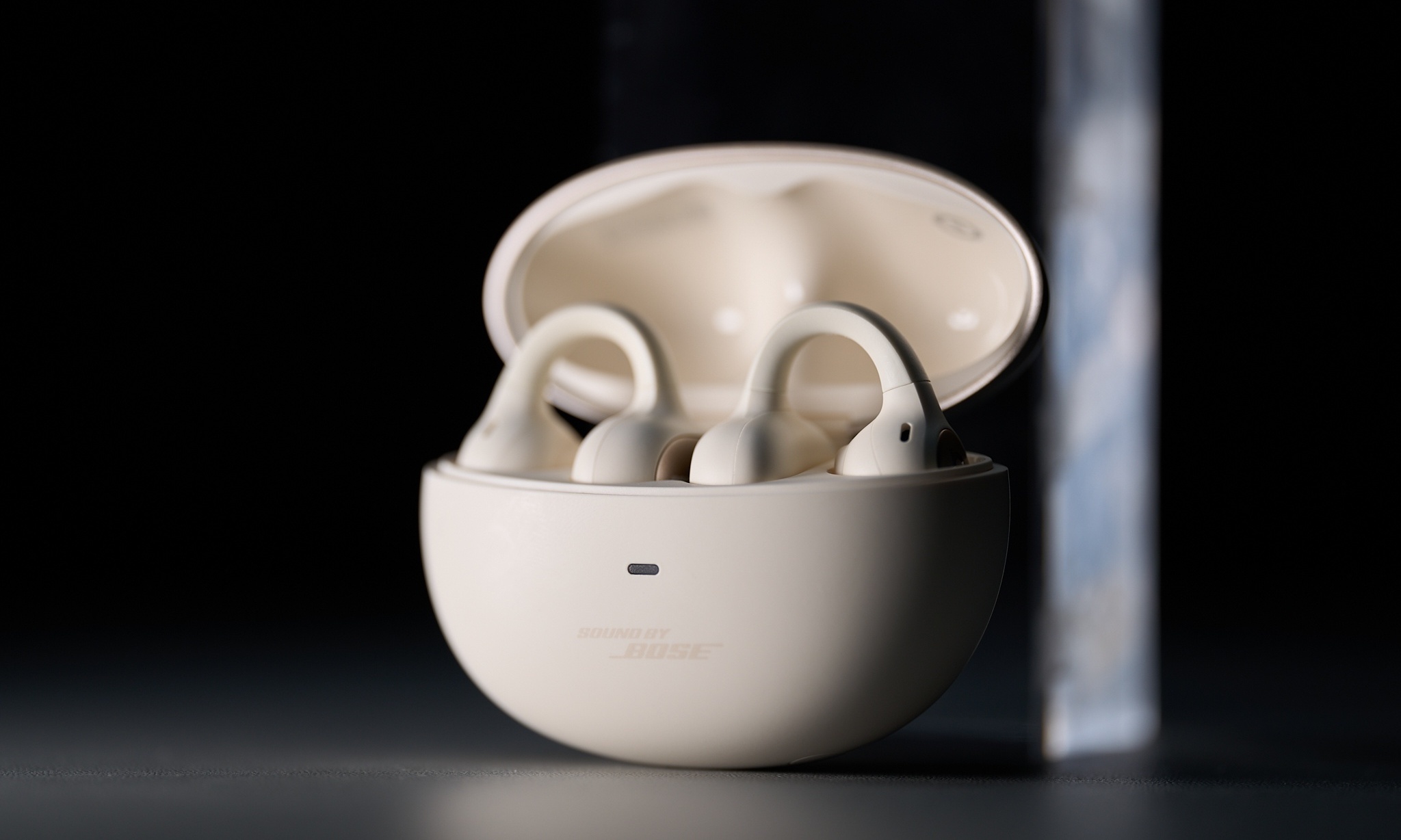 不到800元？倍思Inspire XC1评测：做工颜值不俗，音质超预期 - 雷科技